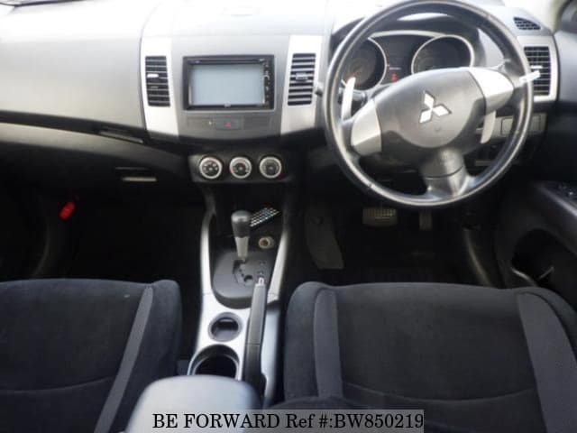 Used 2010 MITSUBISHI OUTLANDER 20MS/DBA-CW4W for Sale BW850219 - BE FORWARD