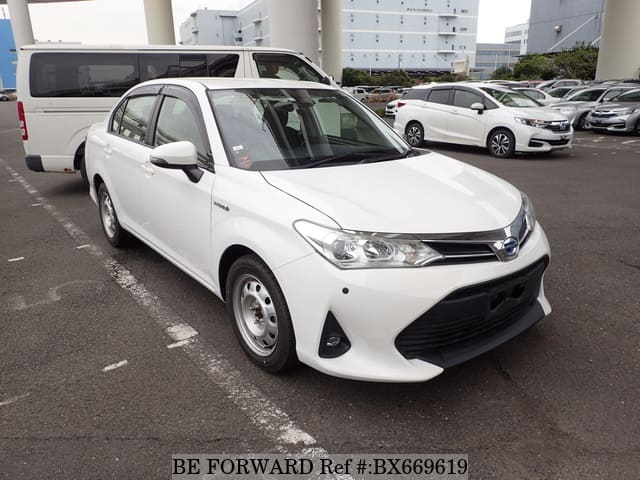 Used 2018 TOYOTA COROLLA AXIO HYBRID/DAA-NKE165 for Sale BX669619 - BE ...
