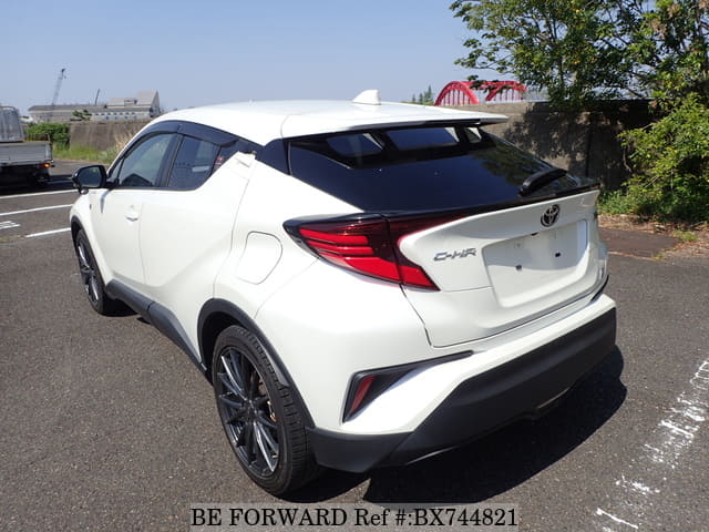 Used 2020 TOYOTA C-HR HYBRID S GR SPORT/6AA-ZYX11 for Sale BX744821 - BE FORWARD