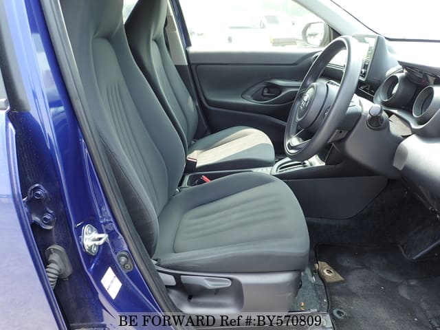 Used 2021 TOYOTA YARIS CROSS HYBRID X/6AA-MXPJ10 for Sale BY570809 - BE ...