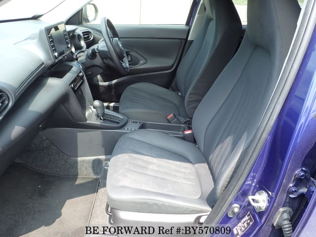 Used 2021 TOYOTA YARIS CROSS HYBRID X/6AA-MXPJ10 for Sale BY570809 - BE ...