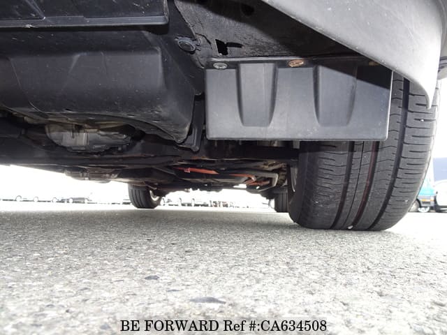 Used 2015 HONDA VEZEL HYBRID X/DAA-RU4 for Sale CA634508 - BE FORWARD