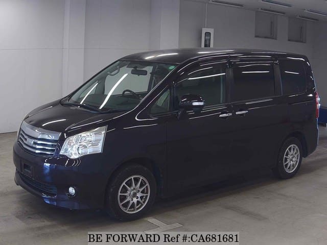 Used 2013 TOYOTA NOAH X G EDITION/DBA-ZRR70G for Sale CA681681 - BE FORWARD