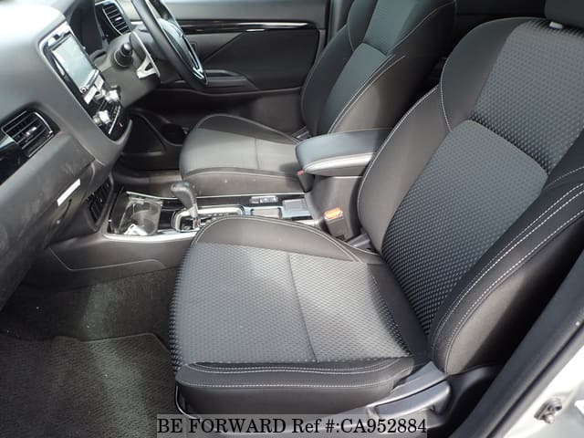 Used 2020 MITSUBISHI OUTLANDER 20M/DBA-GF7W for Sale CA952884 - BE FORWARD