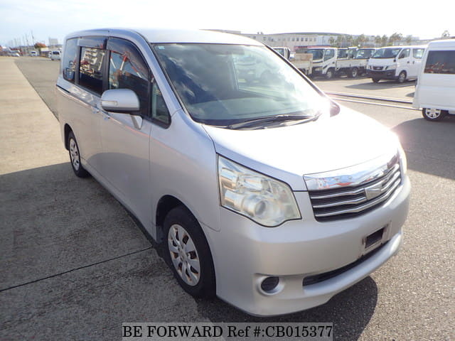Used 2010 TOYOTA NOAH X/DBA-ZRR70G for Sale CB015377 - BE FORWARD