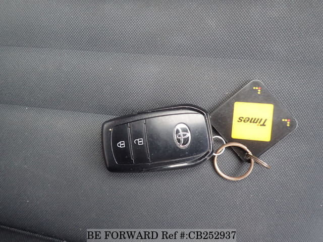 Used 2021 TOYOTA YARIS CROSS HYBRID X/6AA-MXPJ10 for Sale CB252937 - BE ...