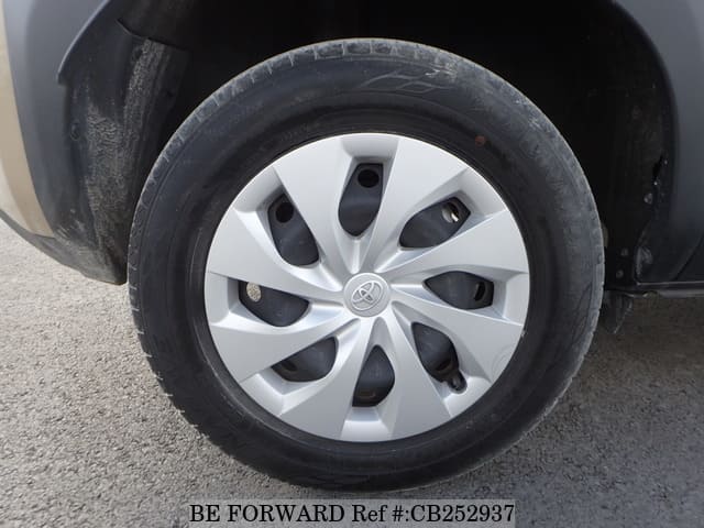 Used 2021 TOYOTA YARIS CROSS HYBRID X/6AA-MXPJ10 for Sale CB252937 - BE ...
