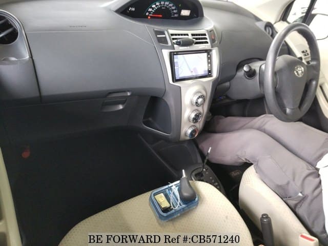 Used 2005 TOYOTA VITZ F CREAM COLLECTION/DBA-KSP90 for Sale CB571240 ...