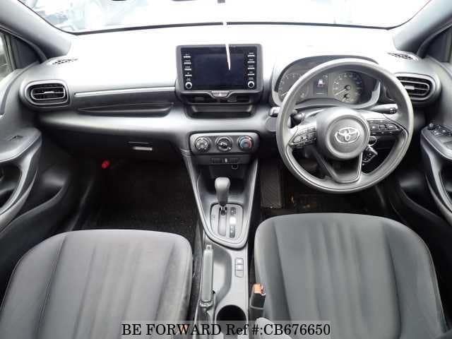 Used 2020 TOYOTA YARIS X/5BA-MXPA10 for Sale CB676650 - BE FORWARD