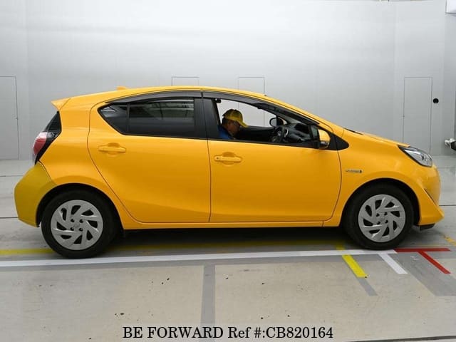 Used 2019 TOYOTA AQUA HYBRID S/DAA-NHP10 for Sale CB820164 - BE FORWARD