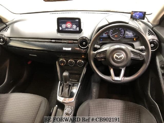 Used 2017 MAZDA DEMIO 13S/DBA-DJ3FS for Sale CB902191 - BE FORWARD