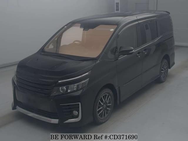 Used 2017 TOYOTA VOXY ZS/DBA-ZRR85W for Sale CD371690 - BE FORWARD